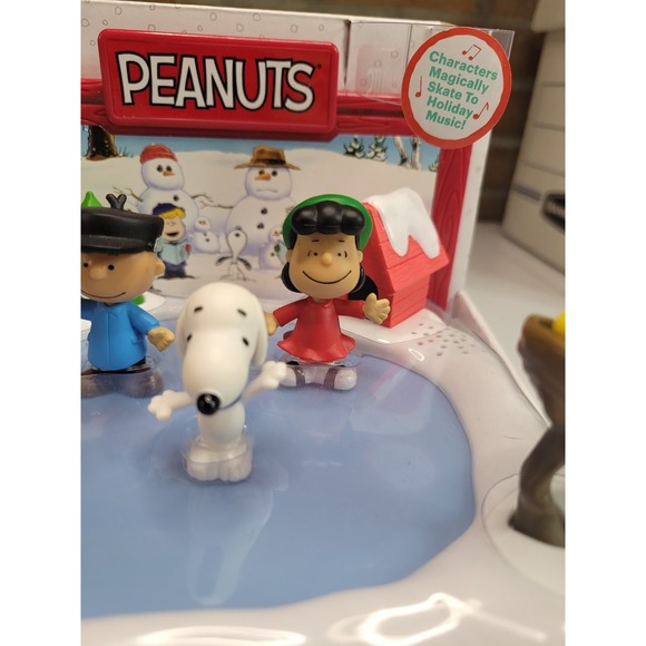 Holiday | Peanuts Christmas Musical Ice Skating Rink Snoopy Lucy ...